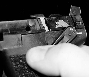 HK USP .45 COMPACT - Small Arms Review