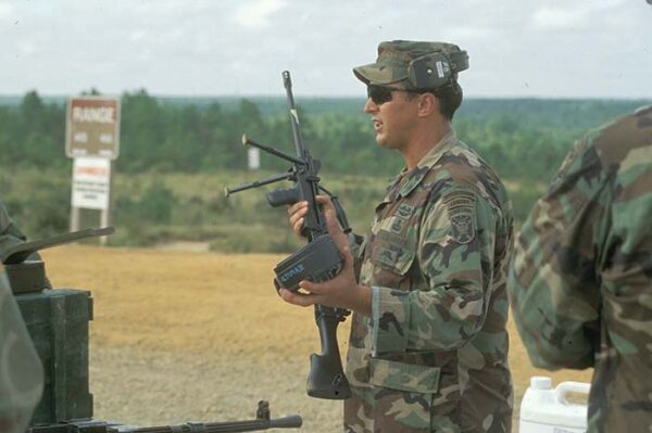 THE 18 BRAVO COURSE: TRAINING SPECIAL FORCES WEAPONS SERGEANTS - Small ...