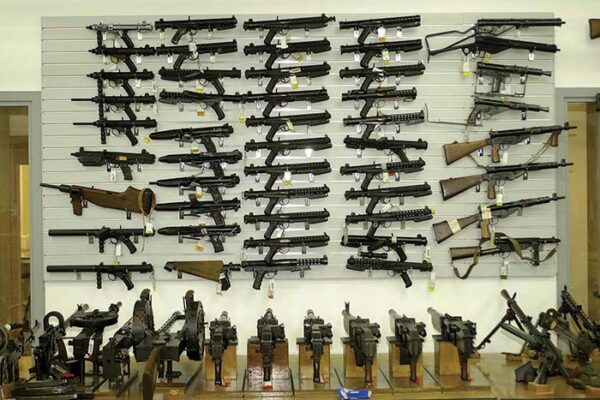 THE KING IS DEAD, LONG LIVE THE KING; THE GIFTING OF THE MOD PATTERN ...