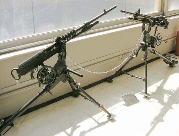 GREEK MINISTRY OF DEFENSE WAR MUSEUM - Small Arms Review