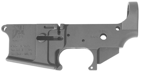 THE EVOLUTION OF THE BLACK RIFLE: FROM VIETNAM TO THE WAR ON TERROR ...