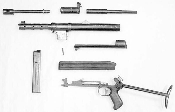 THE STAR Z-45 SUBMACHINE GUN - Small Arms Review