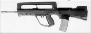 THE FAMAS ASSAULT RIFLE - Small Arms Review