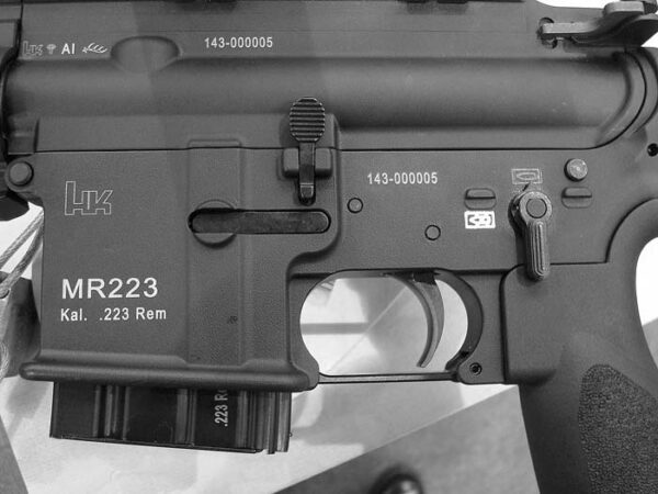 IWA 2008: NÜRNBERG, GERMANY - Small Arms Review