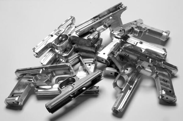 THE LAST UZI - Small Arms Review