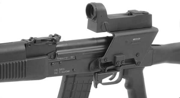 EAST GERMAN WIEGER STG RIFLE - Small Arms Review