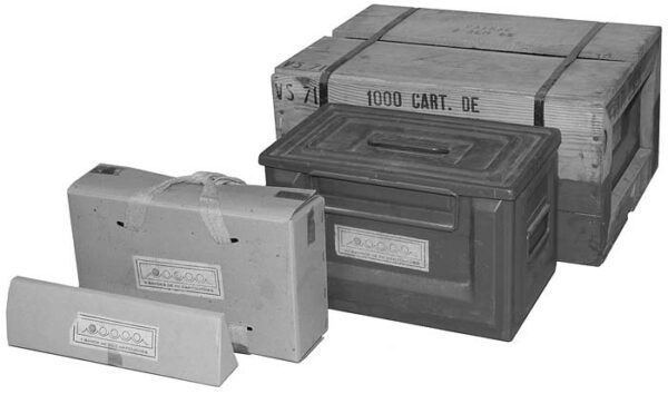 FEEDING THE FRENCH AA-52 MACHINE GUNS - Small Arms Review