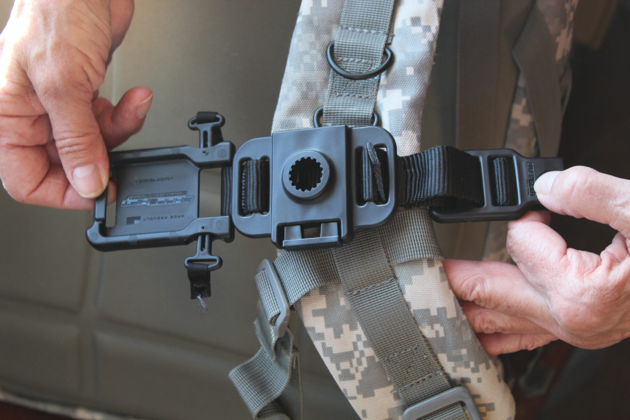 TOO MANY HOLSTERS FOR ONE DAY? Try Alien Gear’s ShapeShift Modular ...