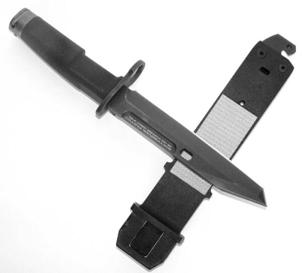 EXAMINING THE EXTREME RATIO FULCRUM BAYONET: SISTEMA MULTIRUOLO (MULTI ...