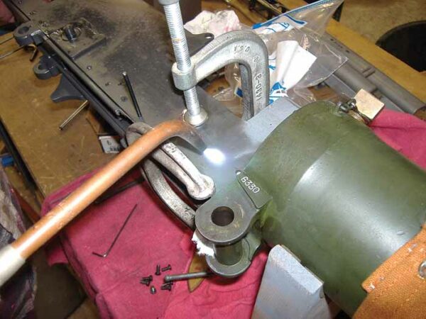 "HOMEBUILDING" A SEMIAUTOMATIC VICKERS - Small Arms Review