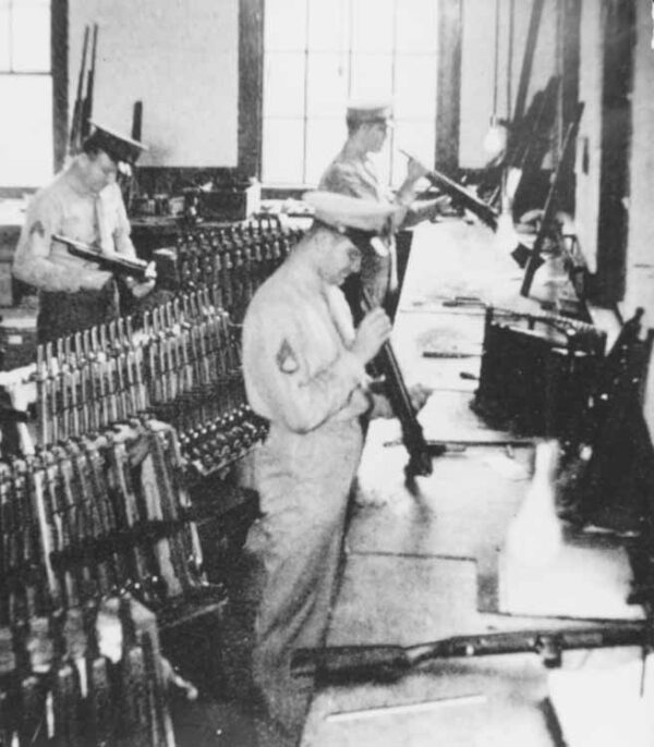 NOTES ON THE REISING SUBMACHINE GUN PART I - Small Arms Review