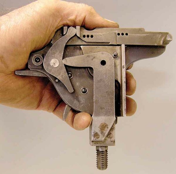 MAXIM MG 08/15 RESTORATION PROJECT - Small Arms Review