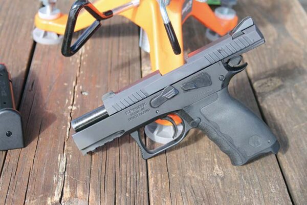 Sphinx SDP Compact - Small Arms Review