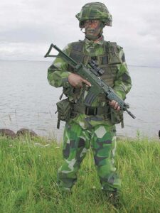 PEACEKEEPER'S SECRET WEAPON - THE SWEDISH AK5 RIFLE - Small Arms Review