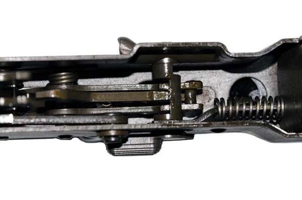 The ArmaLite AR-18/AR-180 Rifles: The Rifle that Never Could - Small ...