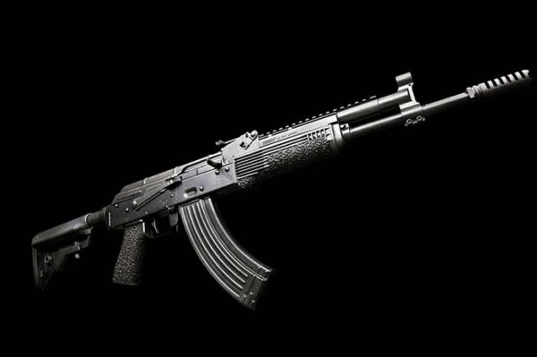 RIFLE DYNAMICS RD702: Benchmark of AK Excellence - Small Arms Review