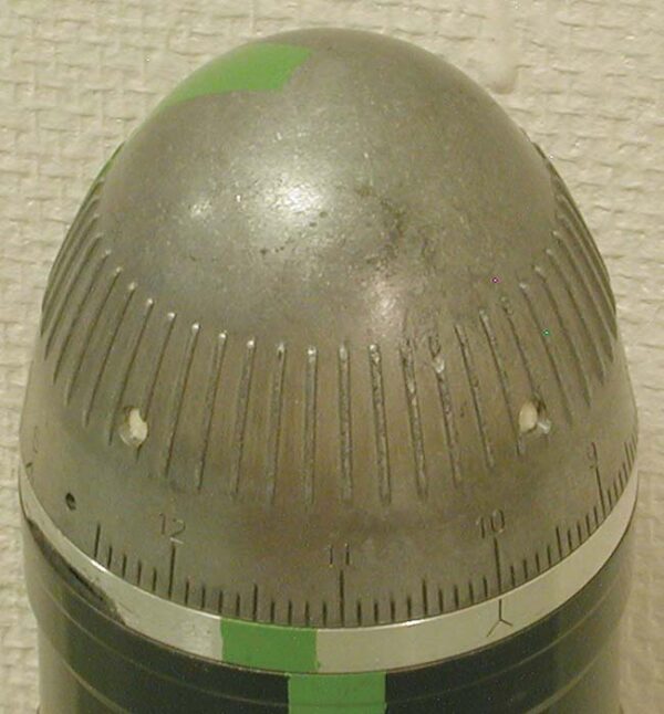 ARTILLERY ON THE FLY- THE CARL GUSTAF 84MM RECOILLESS SYSTEM. - Small ...