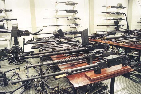 THE HISTORY OF THE MOD PATTERN ROOM - Small Arms Review