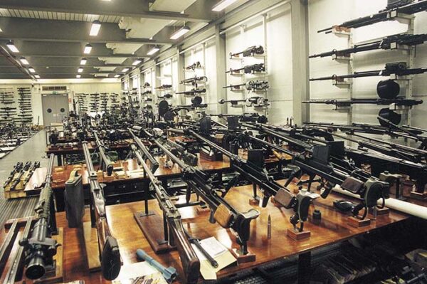 THE HISTORY OF THE MOD PATTERN ROOM - Small Arms Review