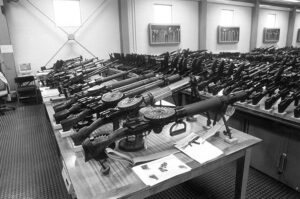 THE HISTORY OF THE MOD PATTERN ROOM - Small Arms Review