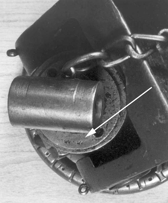 A COMPARISON OF THE BRITISH AND COLT MANUFACTURED VICKERS GUNS - Small ...