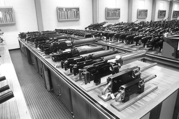 THE HISTORY OF THE MOD PATTERN ROOM - Small Arms Review