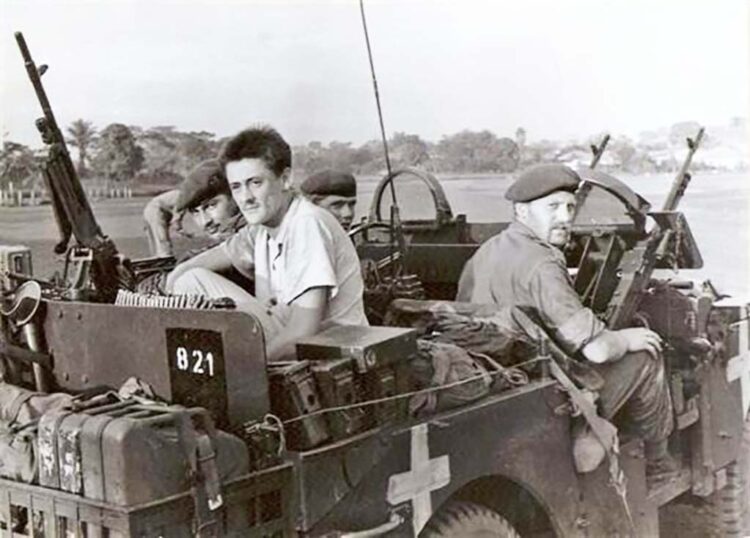 Knight of the Elephant - The Wild Story of Colonel "Mad Mike" Hoare and ...