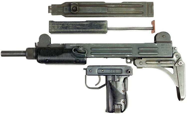Weapon of Service: The UZI Submachine Gun in Germany - Small Arms Review