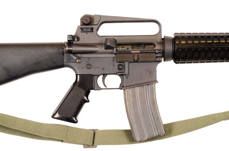 Evolution of the M16 Rifle - Part III: The M16A2 - Small Arms Review