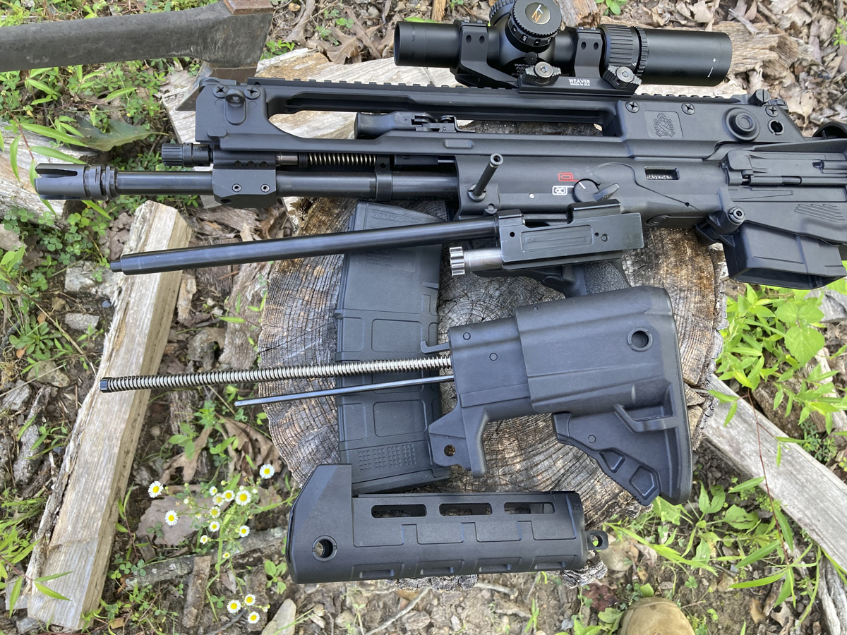 Springfield Armory Hellion Review: Croatian Connection Bullpup - Small ...