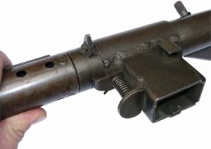 SIMPLIFIED SUBMACHINE GUNS FOR THE GERMAN VOLKSSTURM - Small Arms Review