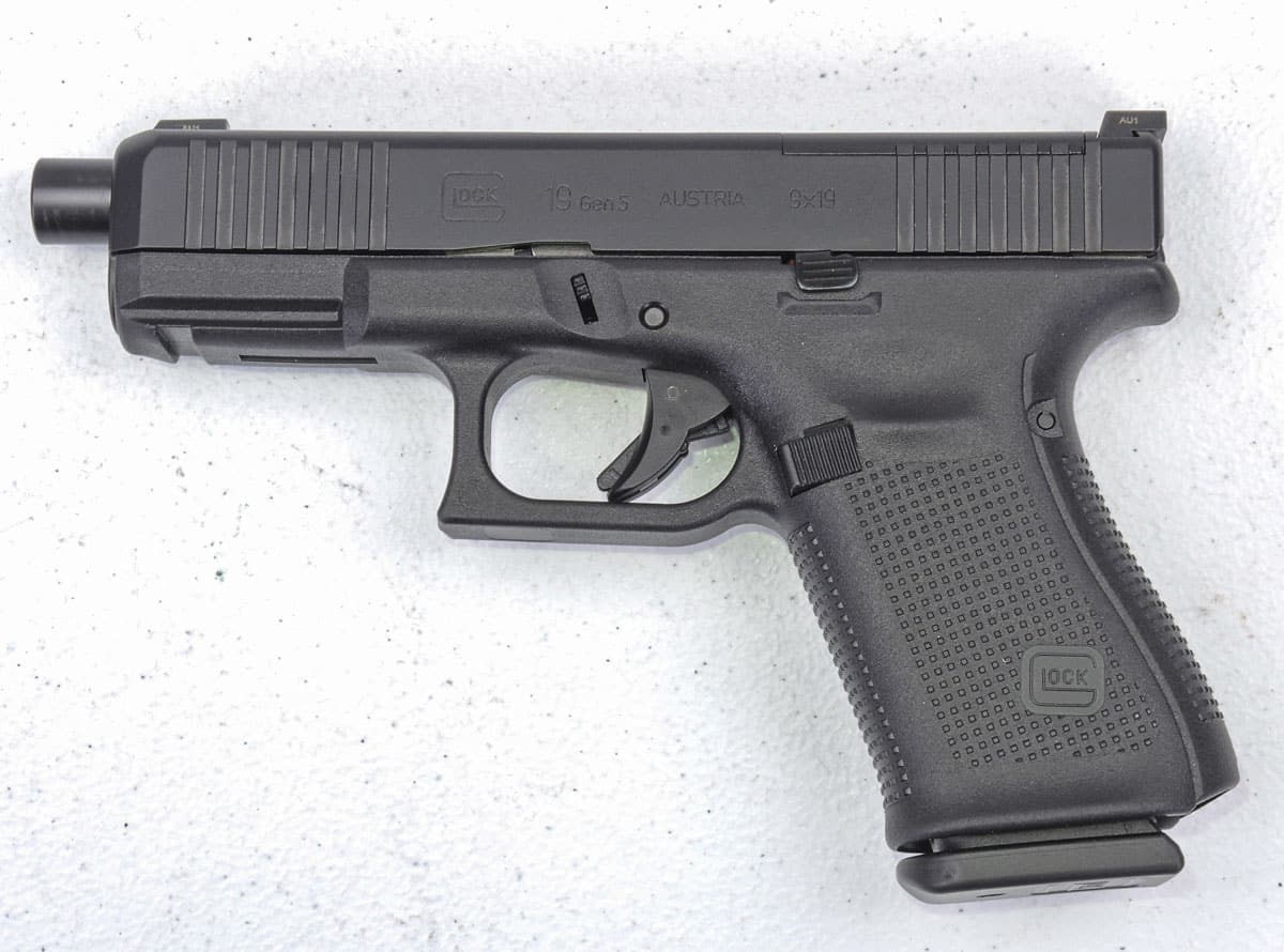 CBP's Glock 47: Customs and Border Patrol's New Suite of Pistols from ...
