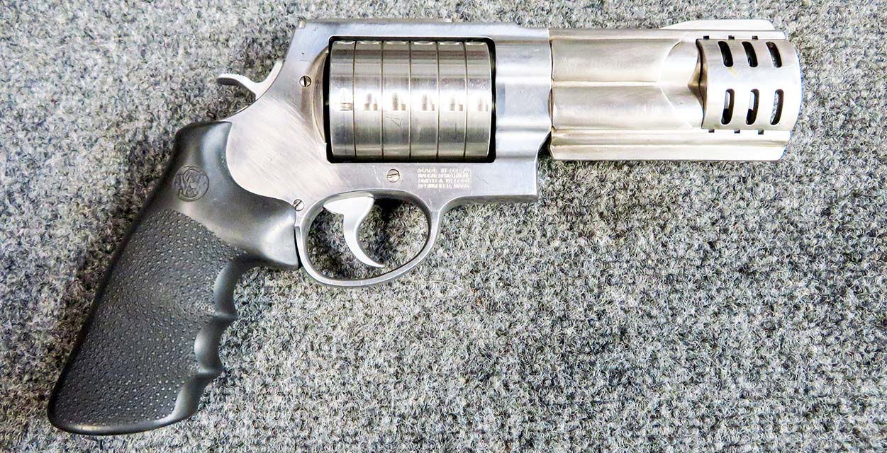 Guns of the Octopus - Small Arms Review