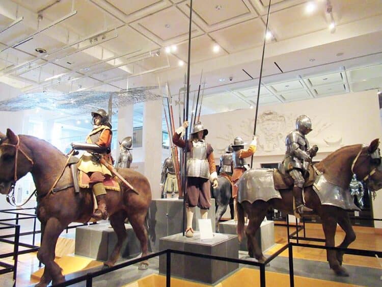 Royal Armouries Museum, Leeds Centuries’ Worth of Historical Weaponry ...