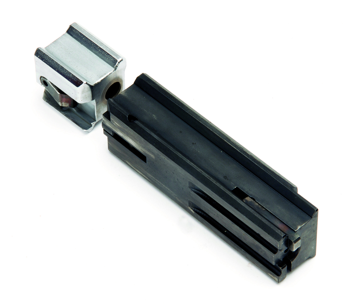 SITES Spectre M4: An Odd Italian Double-Action Sub-Machine Gun - Small ...