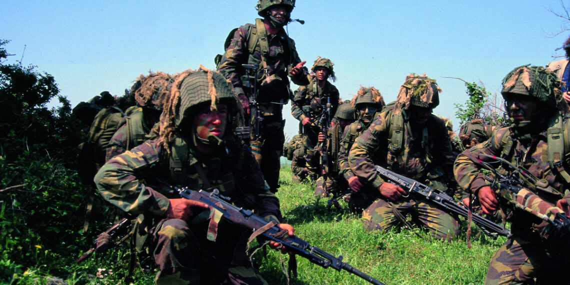 The History of the"Italian FAL" – Beretta's Long-Serving BM59 - Small ...