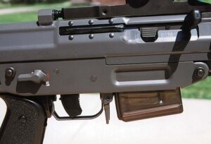 SIG SG550 Sniper - Small Arms Review