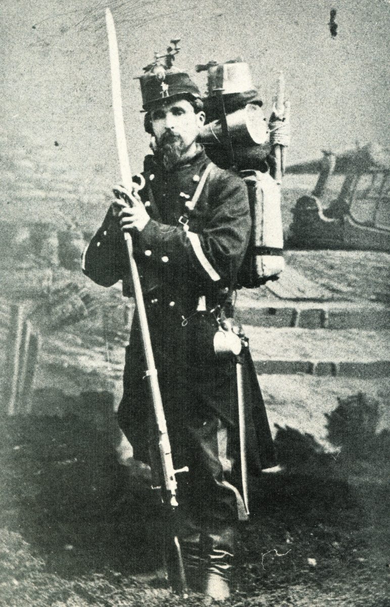 Lebel Model 1886: the French Revolution of Service Rifles - Small Arms ...