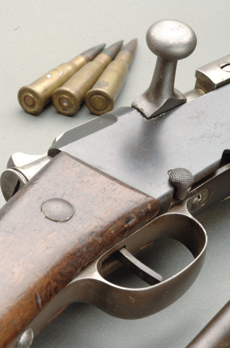 Lebel Model 1886: the French Revolution of Service Rifles - Small Arms ...