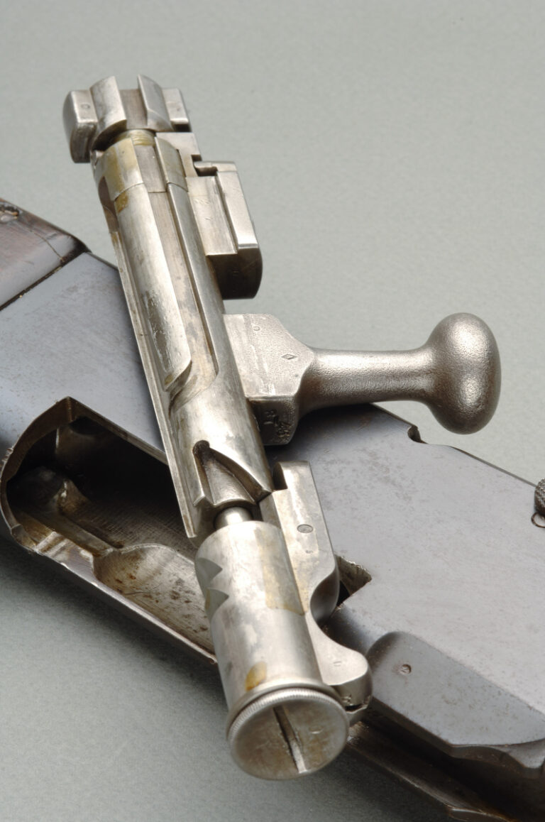 Lebel Model 1886: the French Revolution of Service Rifles - Small Arms ...