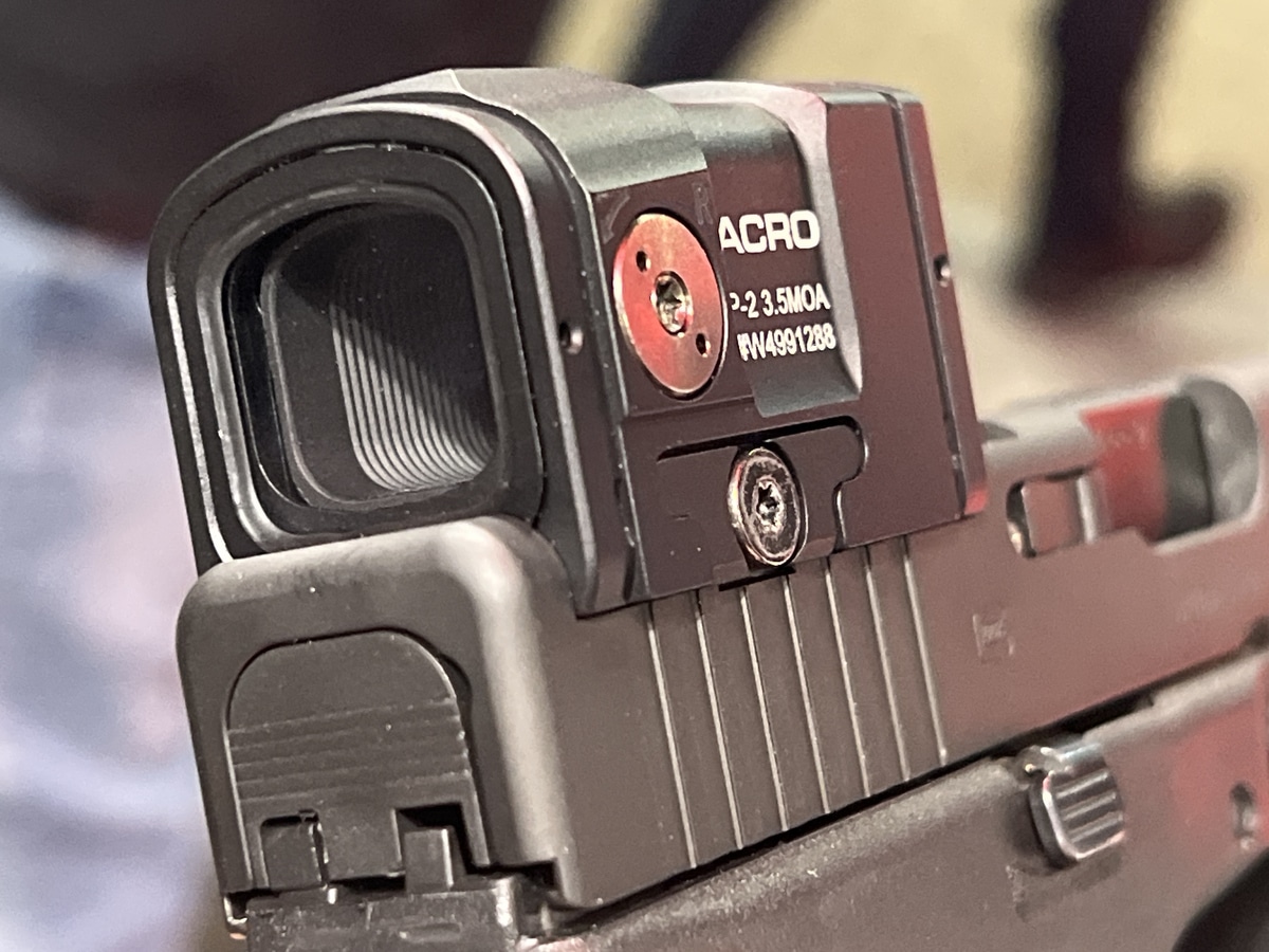 B&T's Ultra Quiet Glock 19 Hush Puppy - Small Arms Review