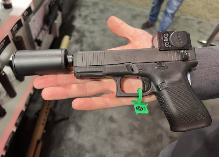 THE COLT SCAMP - Small Arms Review