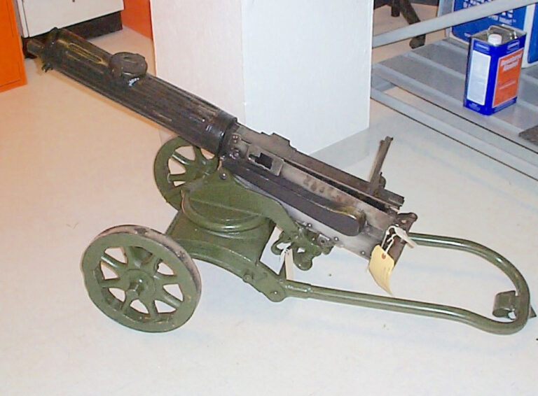 The Indomitable Maxim Machine Gun: On the Ukrainian Front Lines Today ...