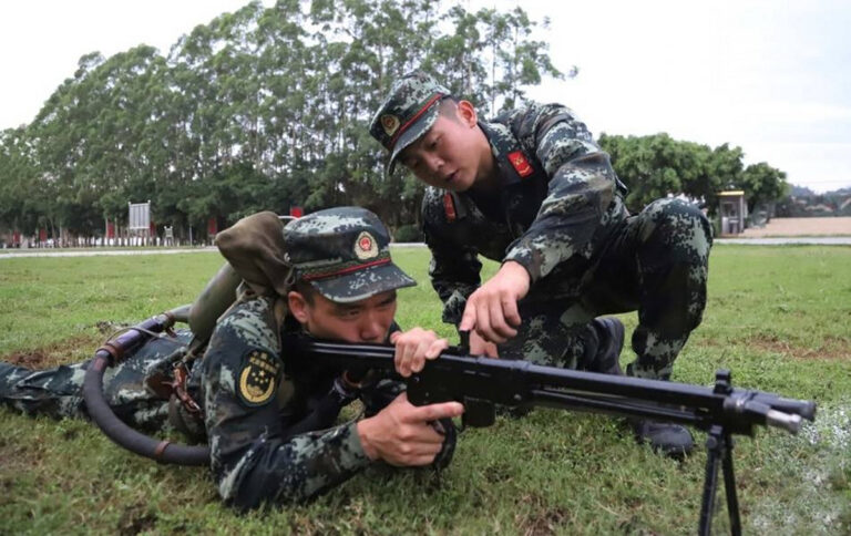 Fire from the East – the Russian flamethrower LPO-50 - Small Arms Review